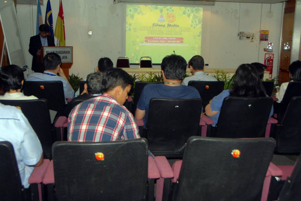 SIDANG MEDIA ANUGERAH TOKOH HIJAU 2013 | Portal Rasmi Majlis Bandaraya ...
